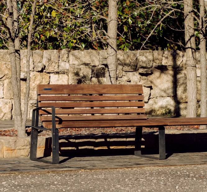 Bilateral | Bench - Street Furniture | Urbidermis (Santa & Cole Group ...