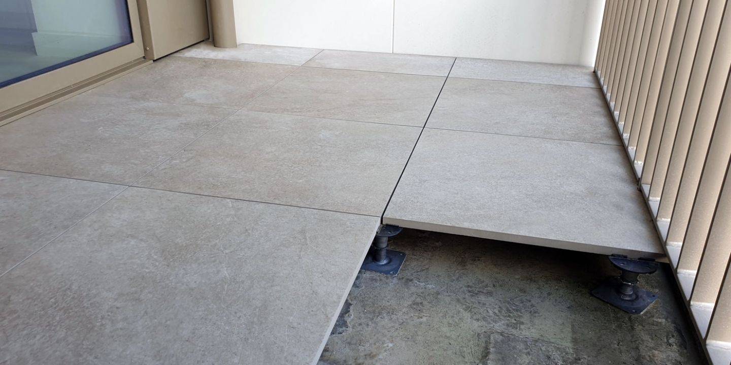 Fixed Head Pedestal Paving System - TerraSmart® IGNO | RYNO | NBS BIM ...