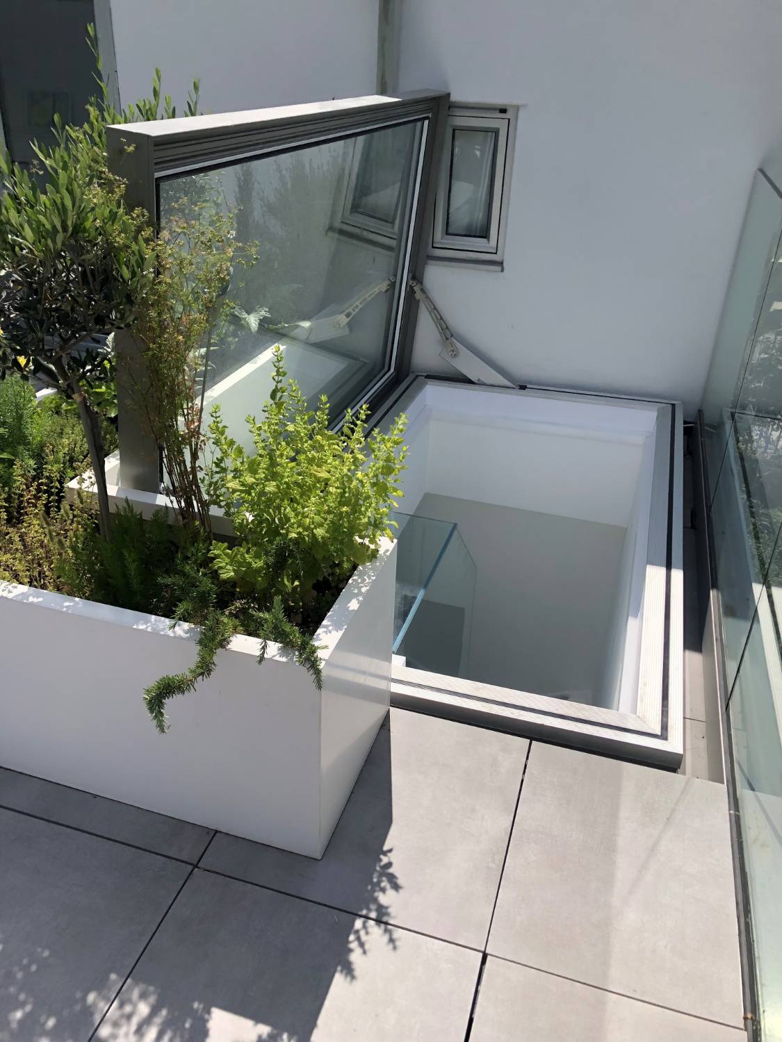 Skyway Electric Access Flatglass Rooflight | Roofglaze Rooflights Ltd ...