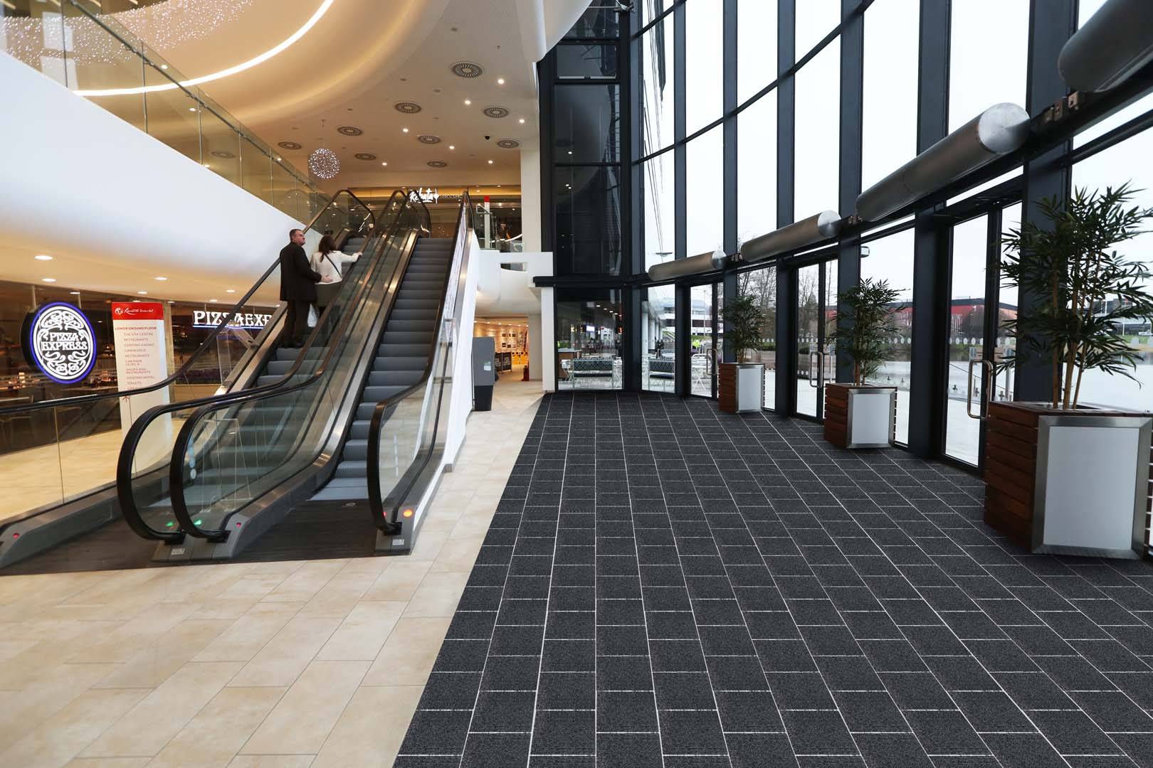 INTRAform DM Modular | INTRAsystems | NBS BIM Library