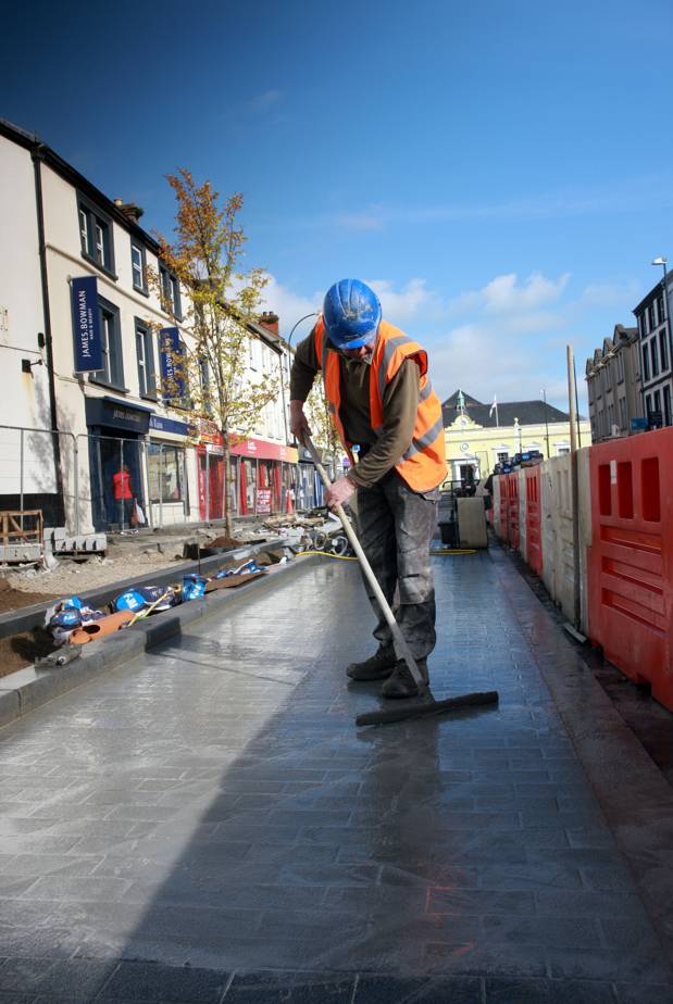 FJM Eco Smooth BS 7533 Type 40 Jointing Mortar | Larsen Building ...