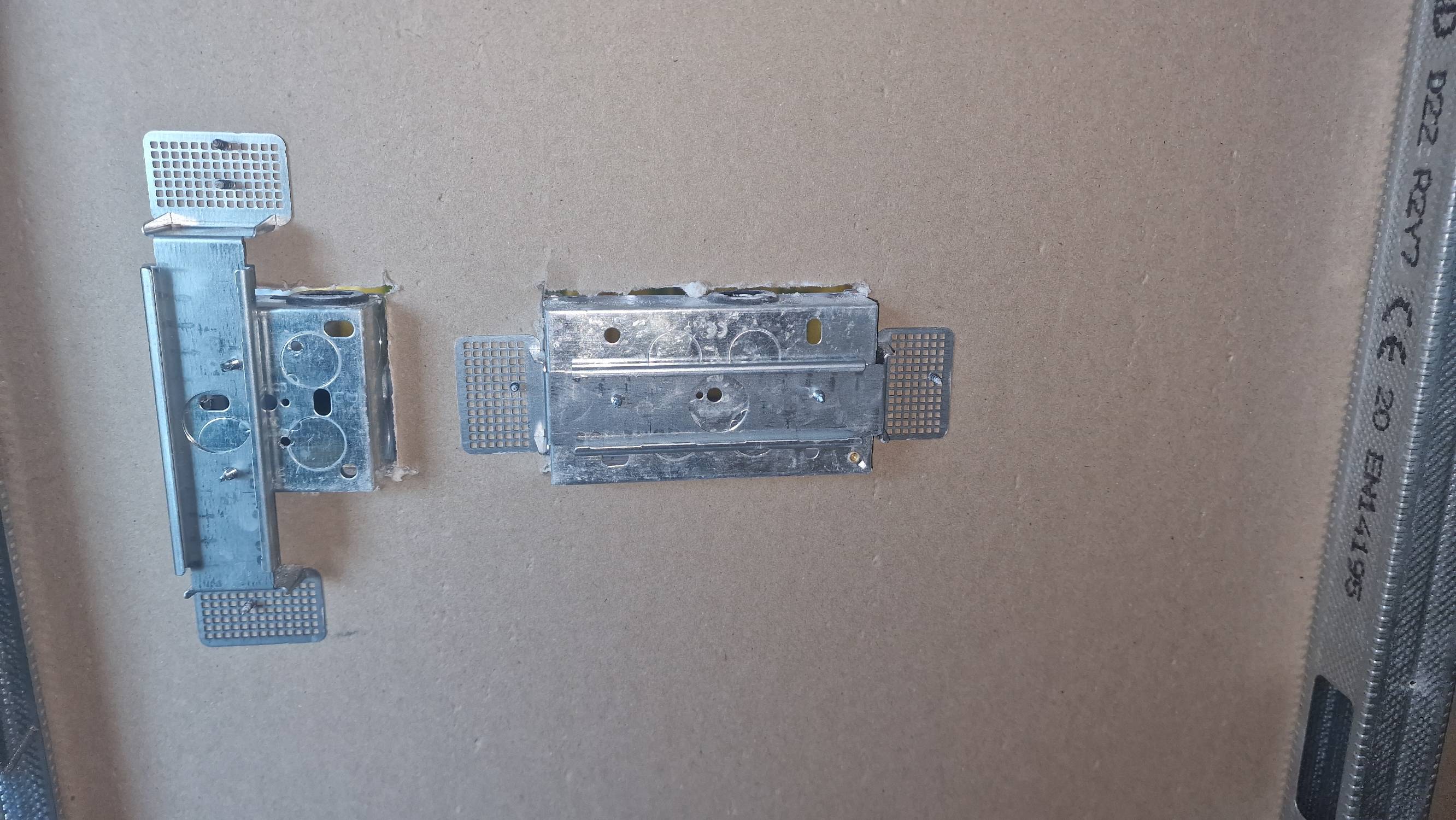 BOX STRAP Bracket - Steel Bracket | Boxstrap Limited | NBS Source