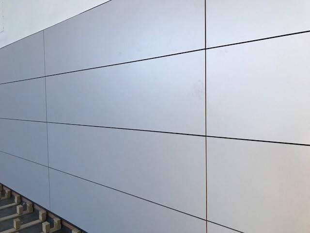 Solid Sports Wall Panel | DYNAMIK Sports Flooring | NBS Source