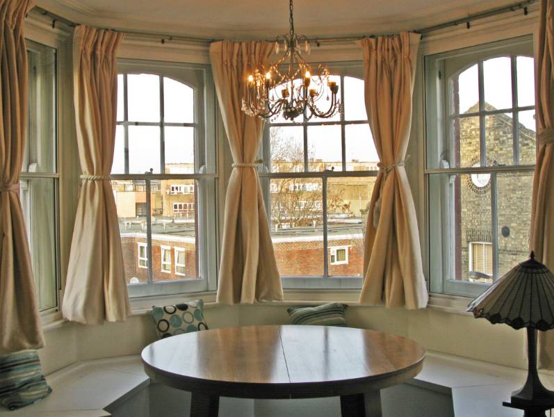 Series 20 Slimline Vertical Sliding | Selectaglaze Ltd | NBS Source