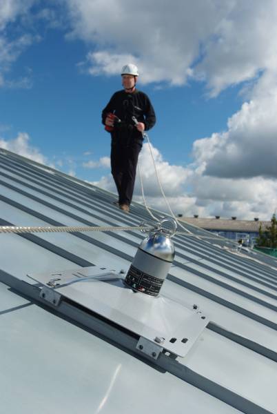 Latchways ManSafe® Constant Force® Fall Arrest / Restraint System ...