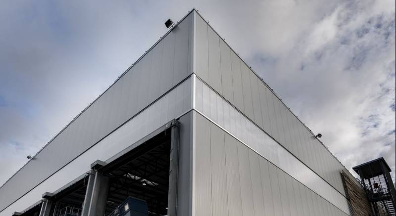 Kingspan Insulated Panels | Products | NBS Source