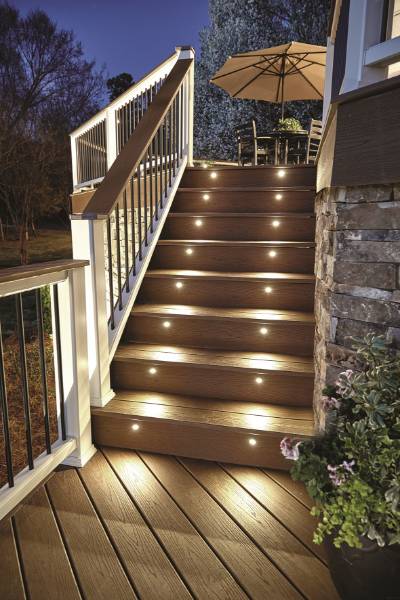Trex Stair Riser Light | Trex by Arbor Forest Products | NBS Source