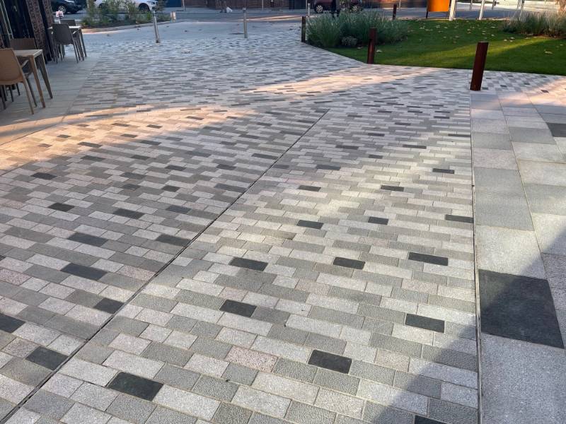 Dukes Court Transformation - Woking Town Centre's Business District ...