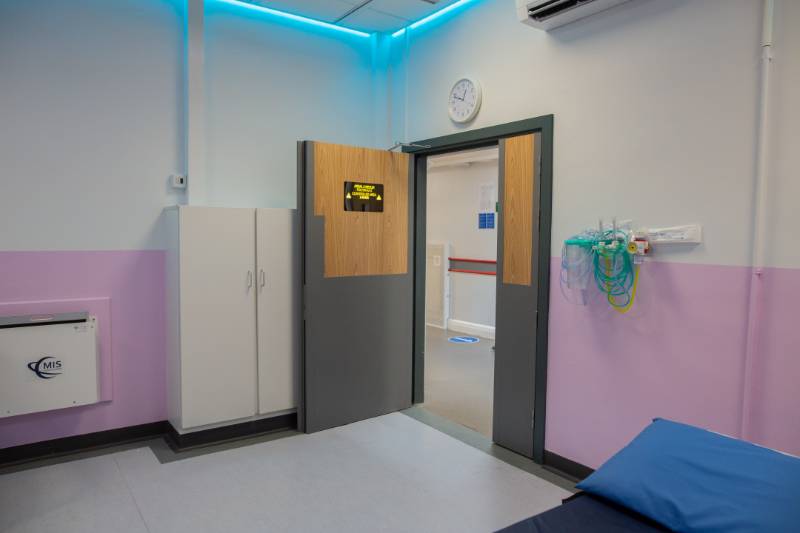 Radiation Protective Lead-Lined Plasterboard: Wall Lining | Raybloc (X ...