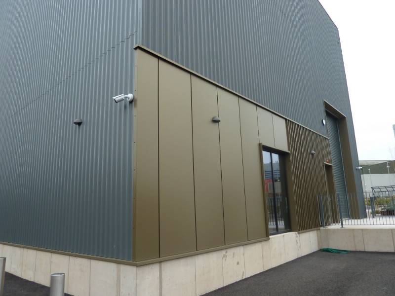 APL Case Study - Aluminium Sinusoidal Roofing & Perforated Cladding ...