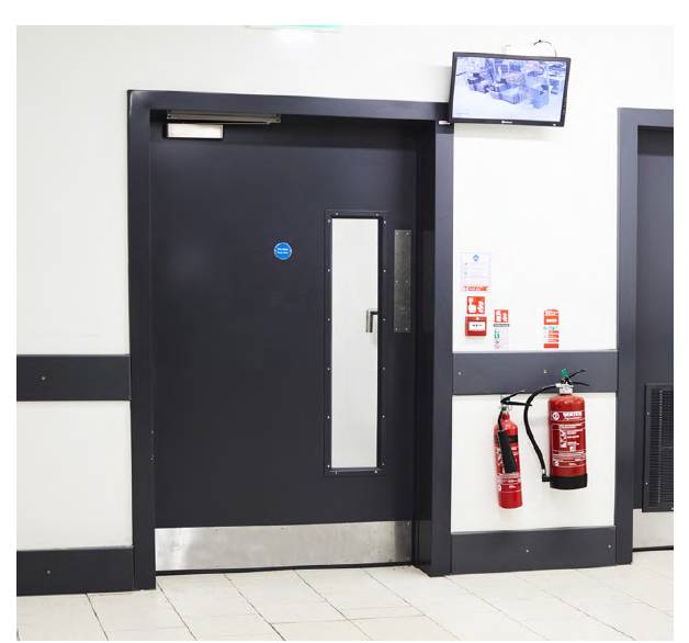 Sanidor Pass - Hygienic steel hinged doors | Tekta UK | NBS Source