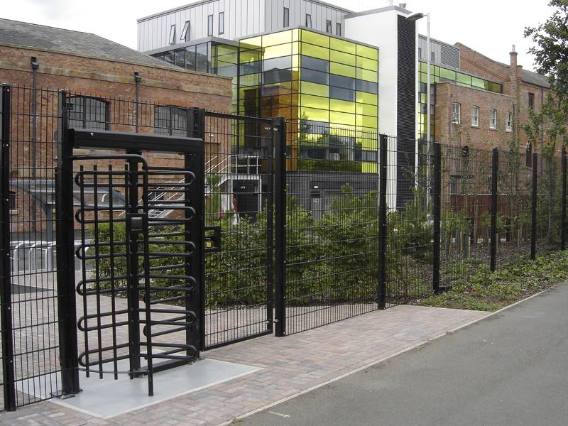 Duo 8 Twin Wire Perimeter Fencing System | Zaun Limited | NBS Source